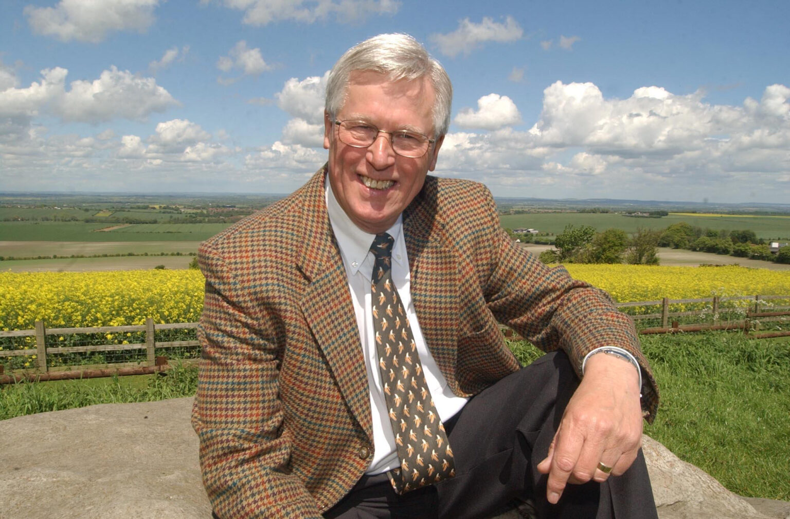 Countryfile legend John Craven, 85, opens up about his difficulties ...